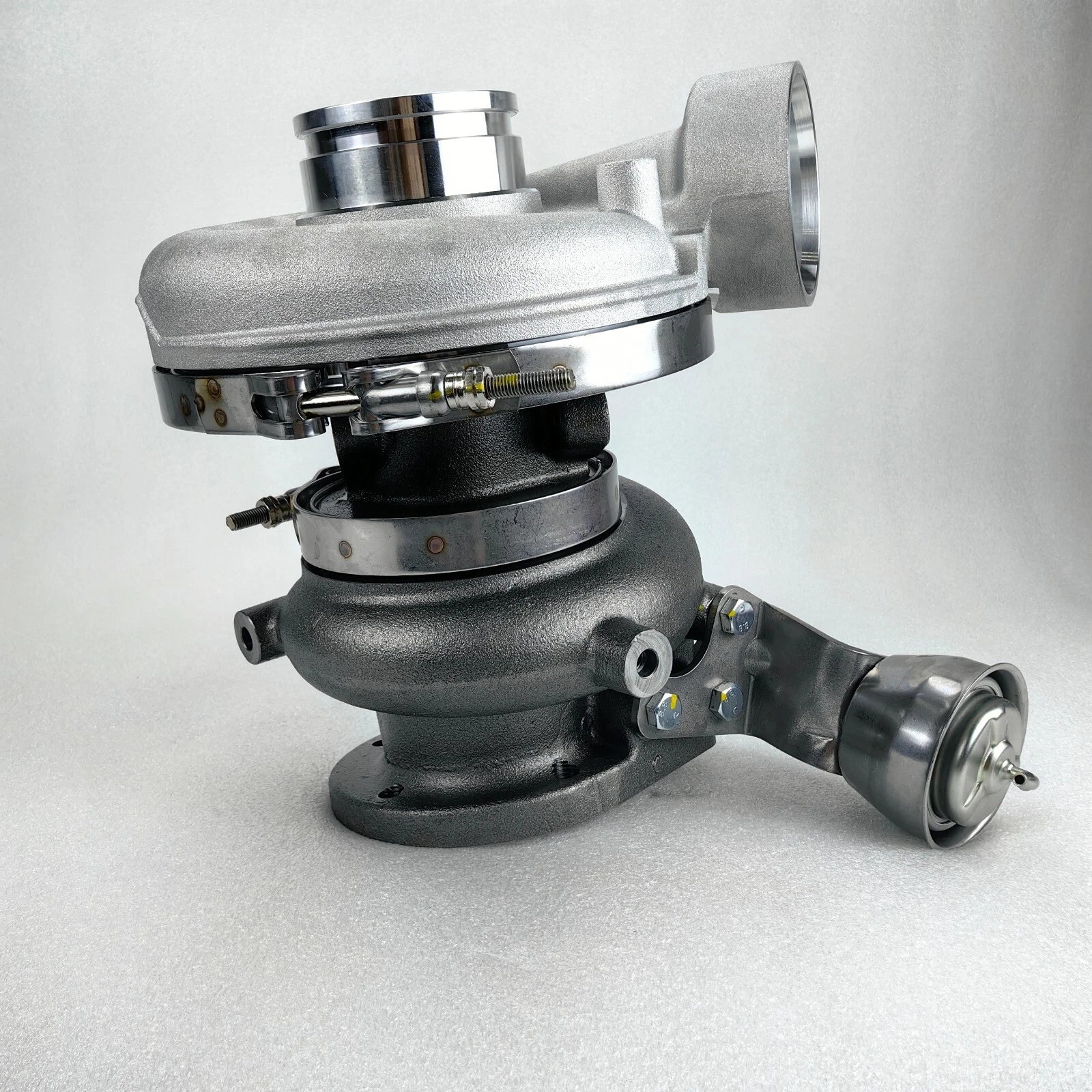 High Pressure Turbo For Navistar MaxxForce 5011054R92 12709700075 B2XG ...